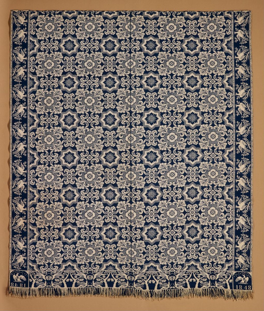 bed cover (Jacquard coverlet)